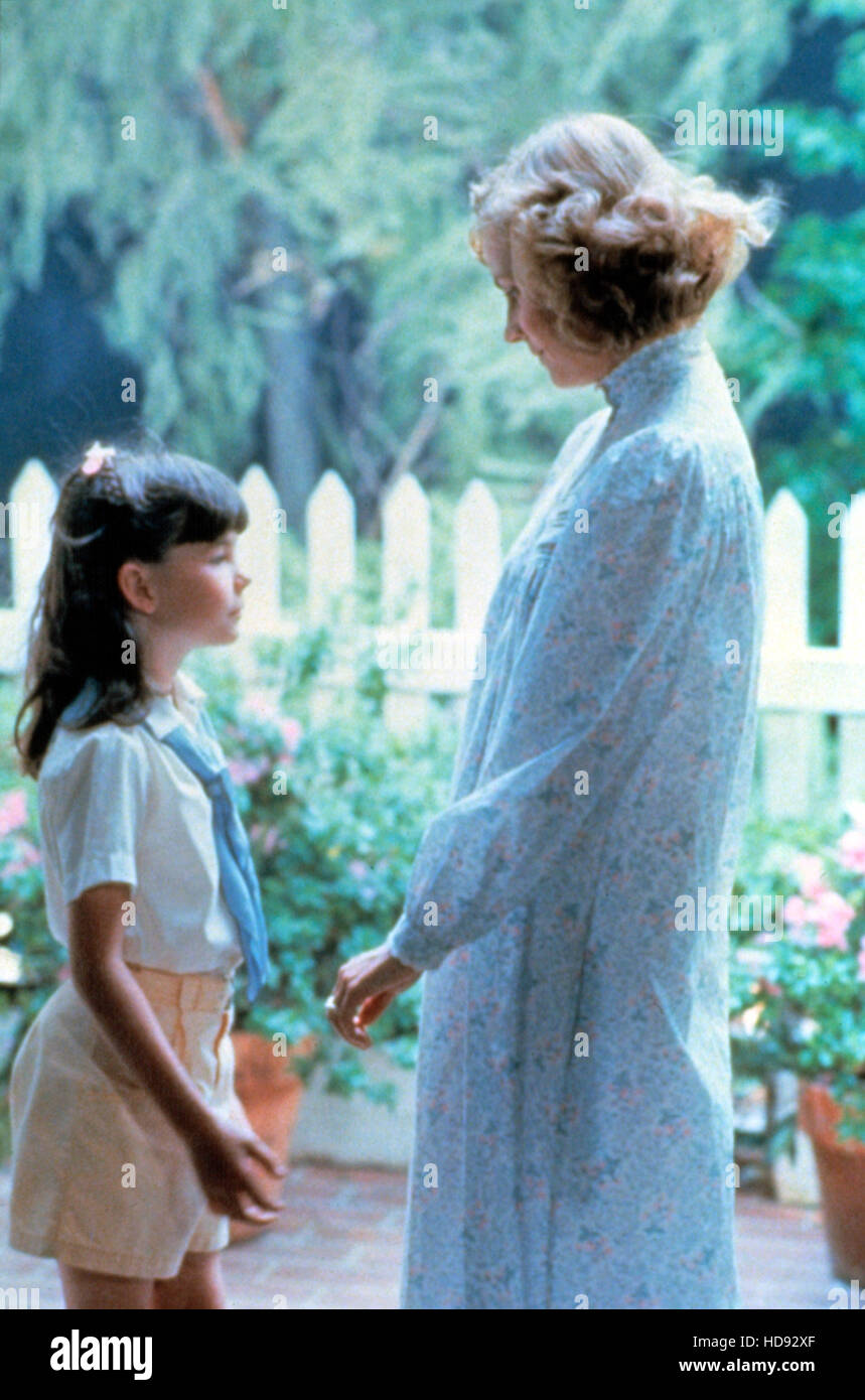 AMAZING STORIES, Gennie James (left), 1985-1987 Stock Photo - Alamy