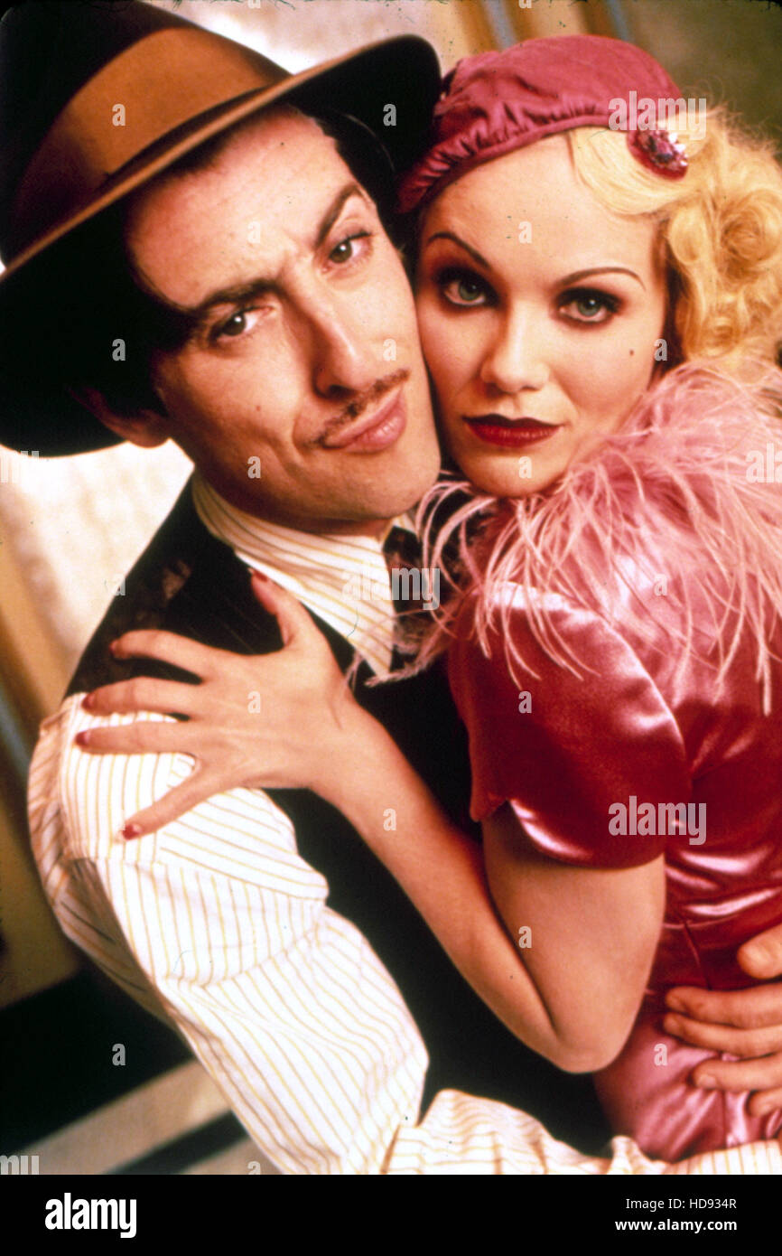 ANNIE, Alan Cumming, Kristen Chenoweth, 1999 Stock Photo - Alamy
