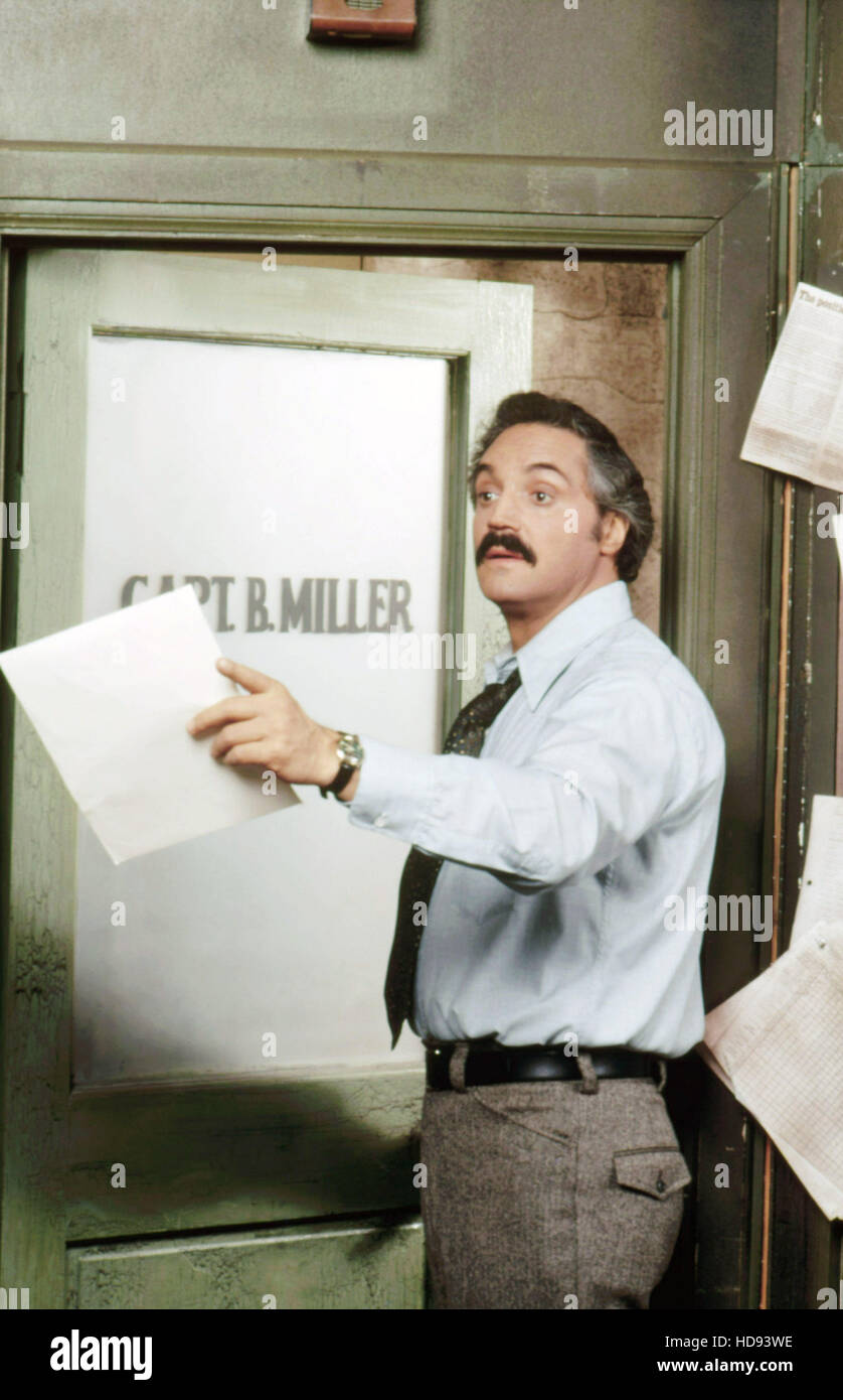 BARNEY MILLER, Hal Linden, 1975-82 Stock Photo - Alamy