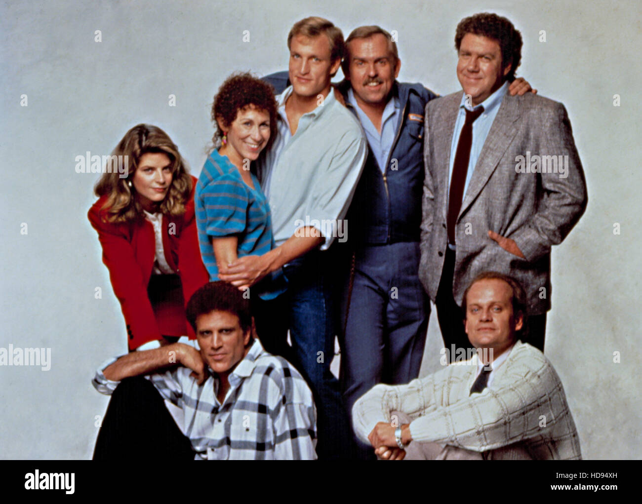 CHEERS, 1982-93, cast shot, Kirstie Alley, Ted Danson, Woody Harrelson ...
