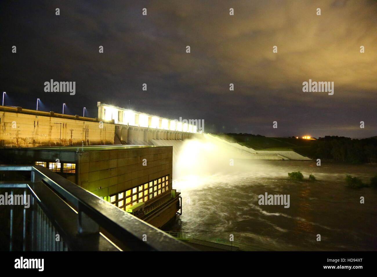 Hume dam releasing water at night Stock Photo - Alamy