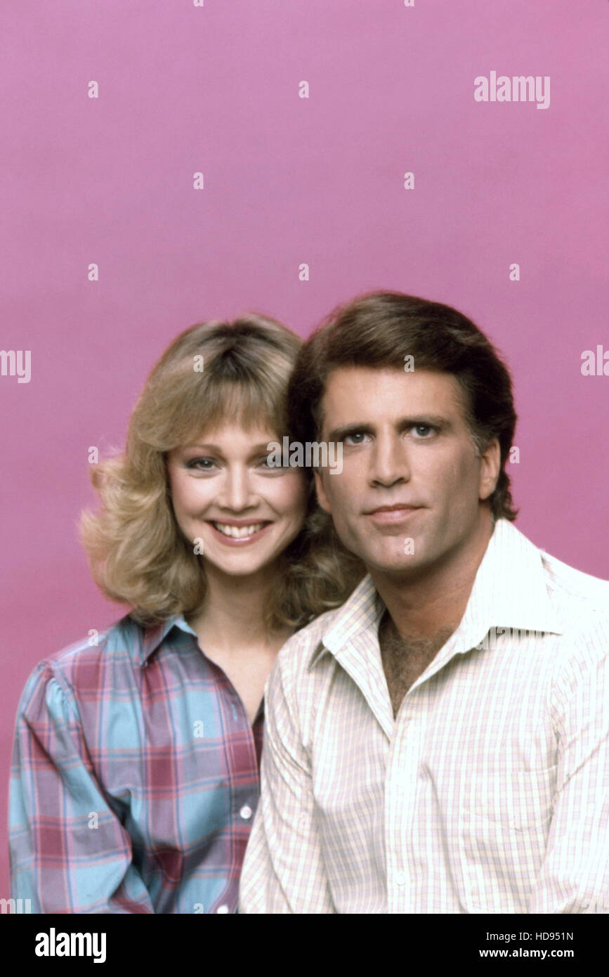 CHEERS, Shelley Long, Ted Danson, 1982-93, photo: Robert Phillips ...