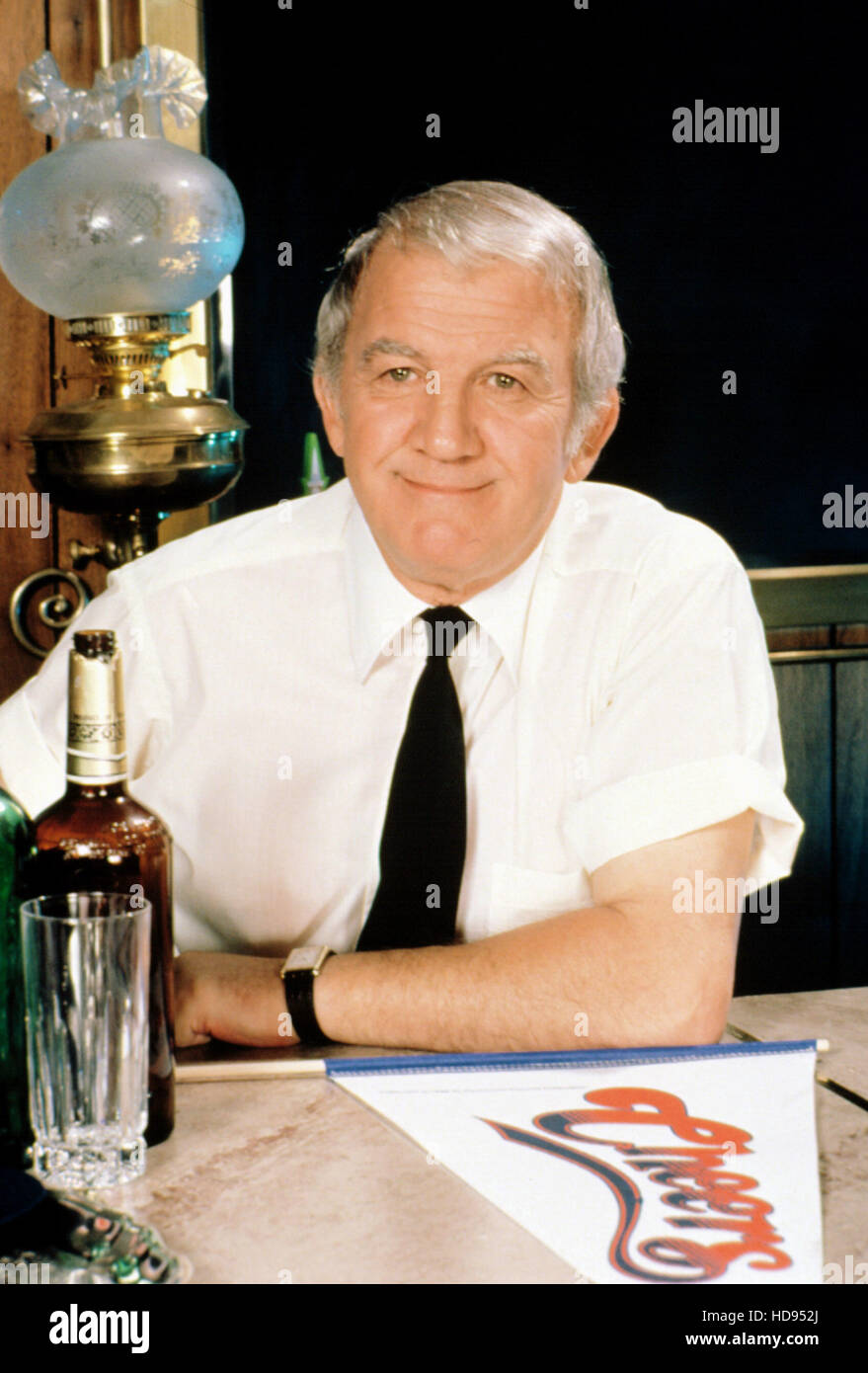 CHEERS, Nick Colasanto, 1982-93, © NBC / Courtesy: Everett Collection ...