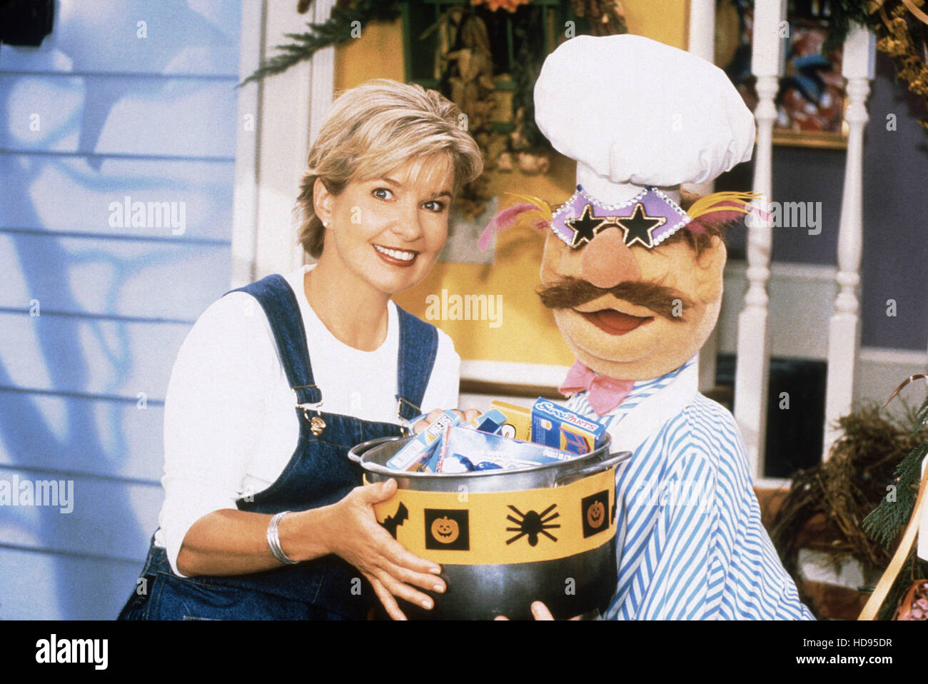 DONNA'S DAY, from left: Donna Erickson, Swedish Chef, 1999, © Hallmark ...