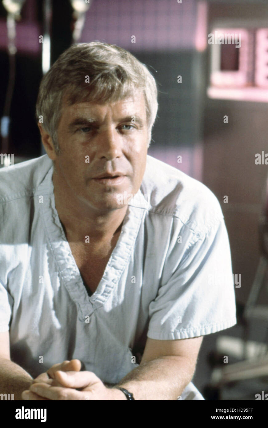 DOCTORS' HOSPITAL, George Peppard, 1975-76 Stock Photo - Alamy