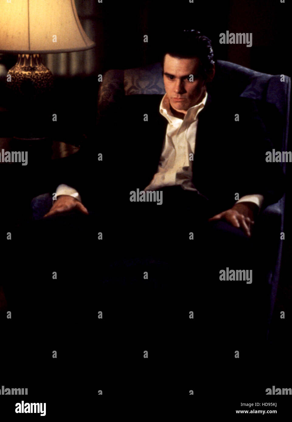 DOIN' TIME ON MAPLE DRIVE, Jim Carrey, 1991 Stock Photo - Alamy