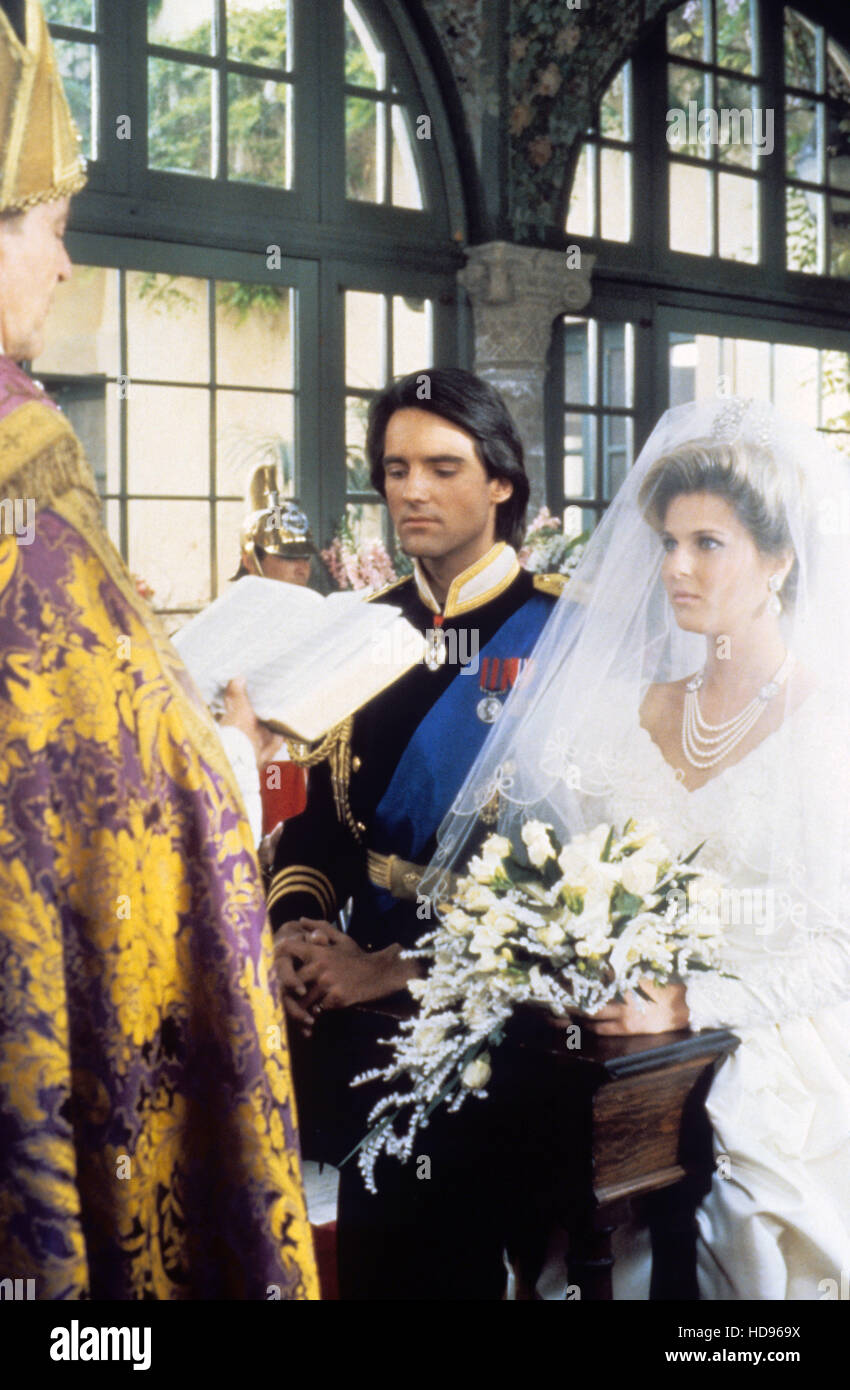 Catherine oxenberg wedding | Beachweddingtips.com