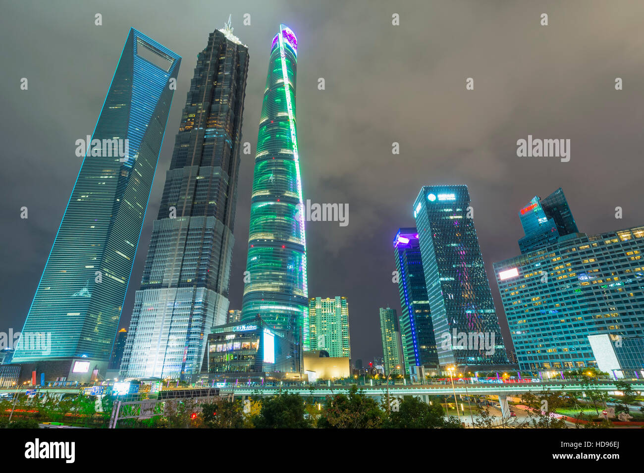 Shanghai city skyline aerial hi-res stock photography and images - Alamy