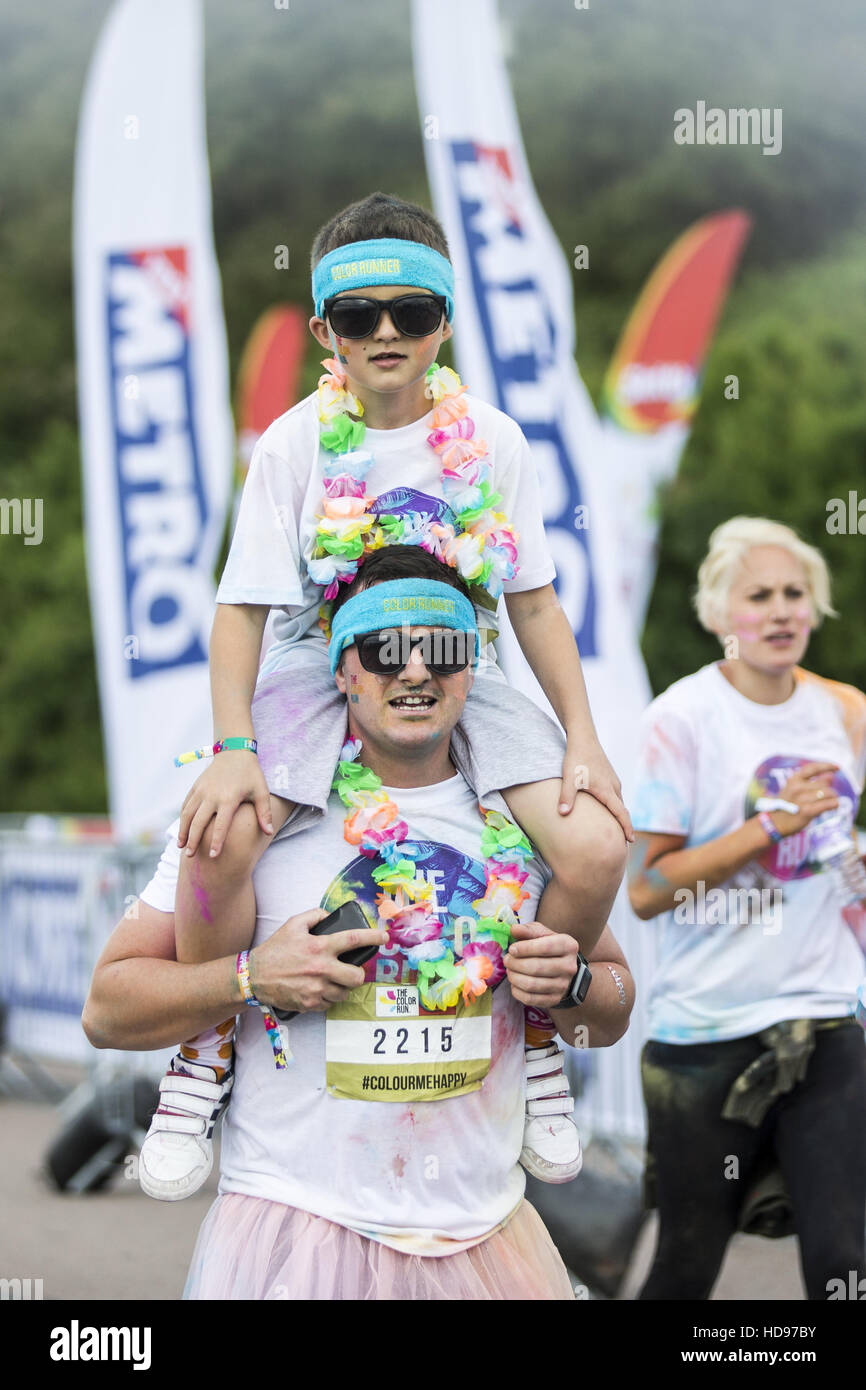 The Color Run - Thousands of color runners run 5km today to raise money ...