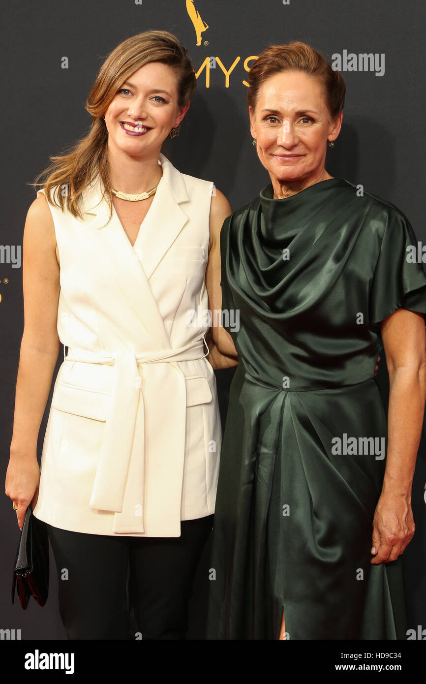 Zoe Perry High Resolution Stock Photography and Images - Alamy