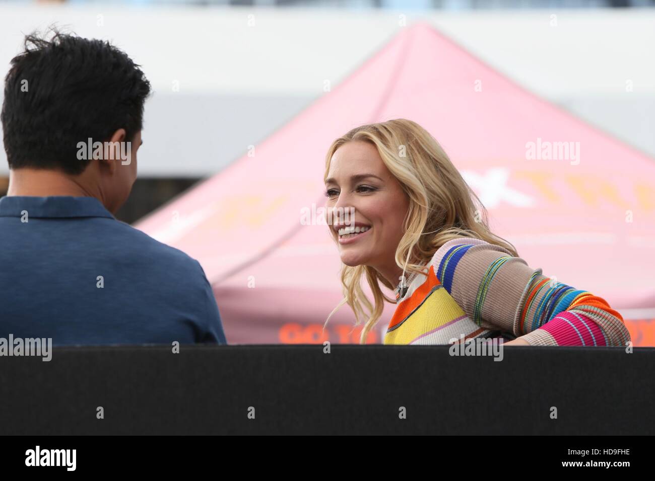 Piper Perabo visits Universal Studios to have an interview with Mario ...