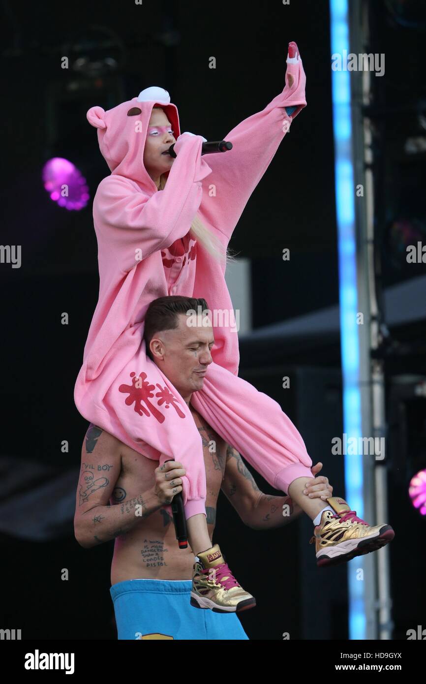 Die Antwood seen performing at the ABC studios on Jimmy Kimmel Live ...
