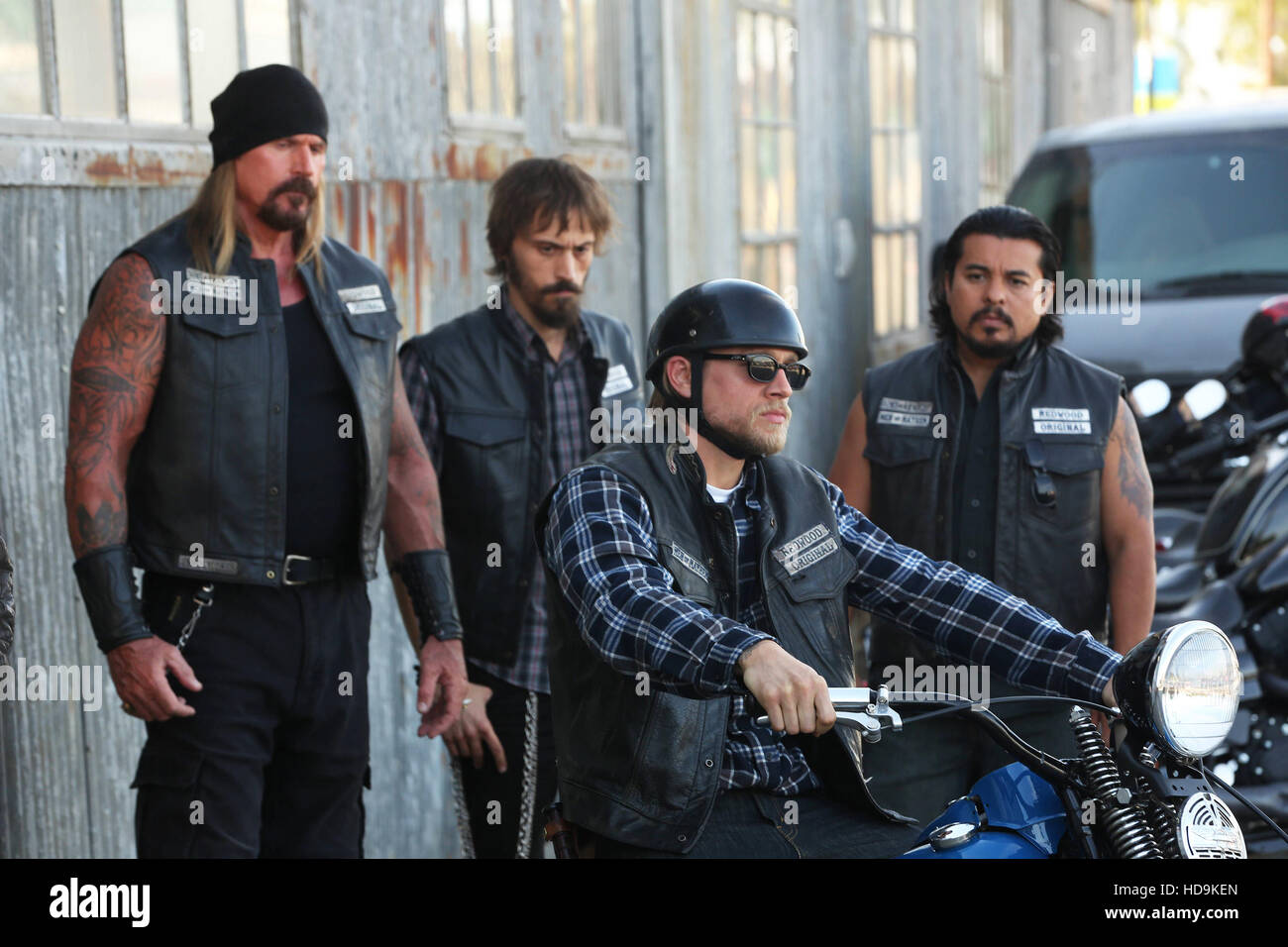 SONS OF ANARCHY, l-r: Rusty Coones, Niko Nicotera, Charlie Hunnam, Jacob Vargas in 'Papa's Goods ...