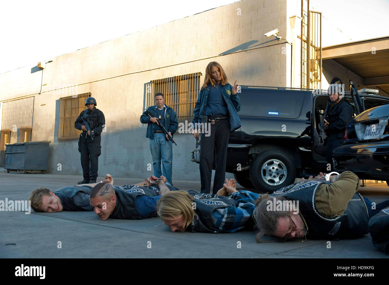 SONS OF ANARCHY, Johnny Lewis, Theo Rossi, Ally Walker, Charlie Hunnam ...