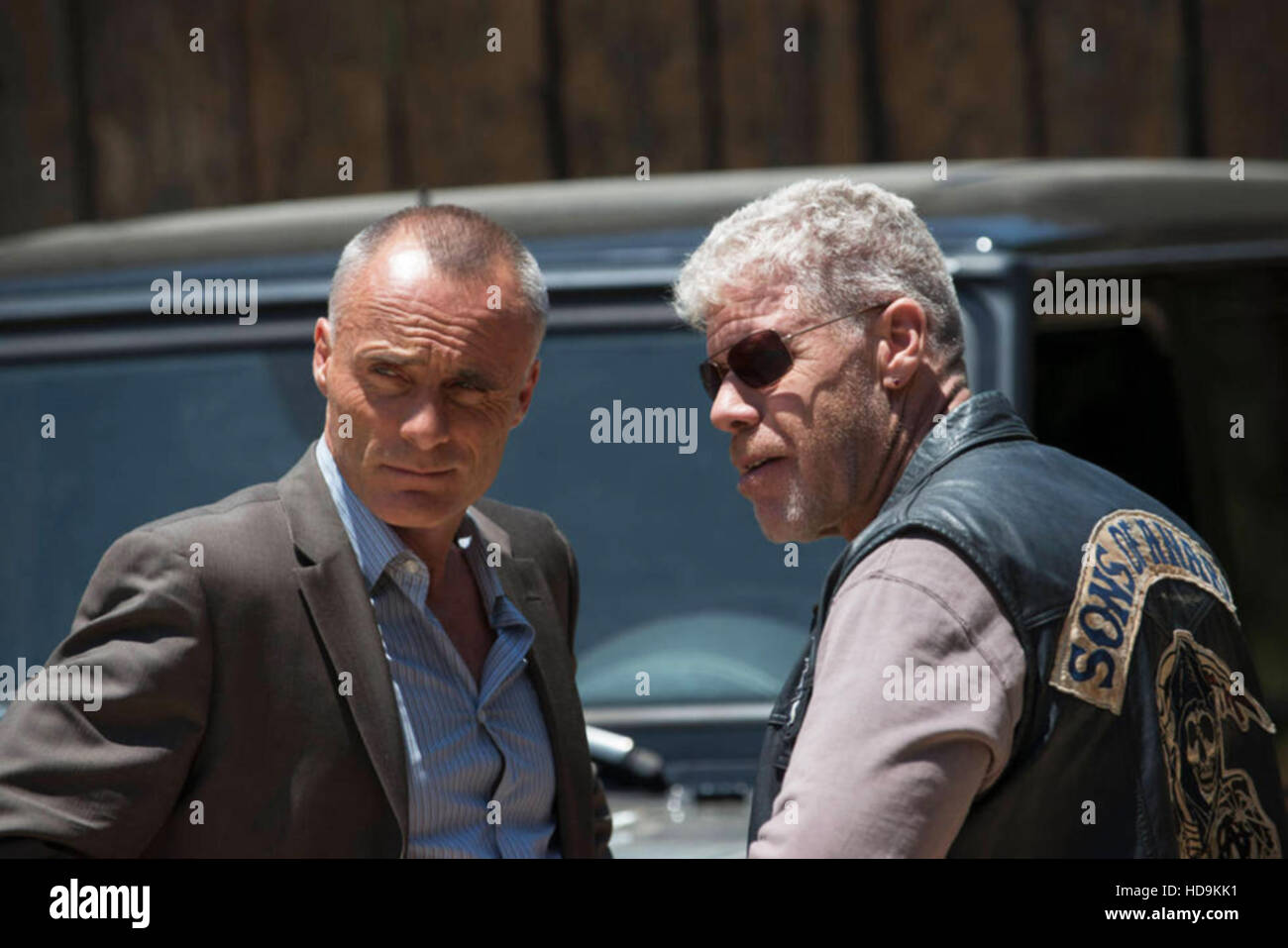 SONS OF ANARCHY, (from left): Timothy V. Murphy, Ron Perlman, 'Orca ...