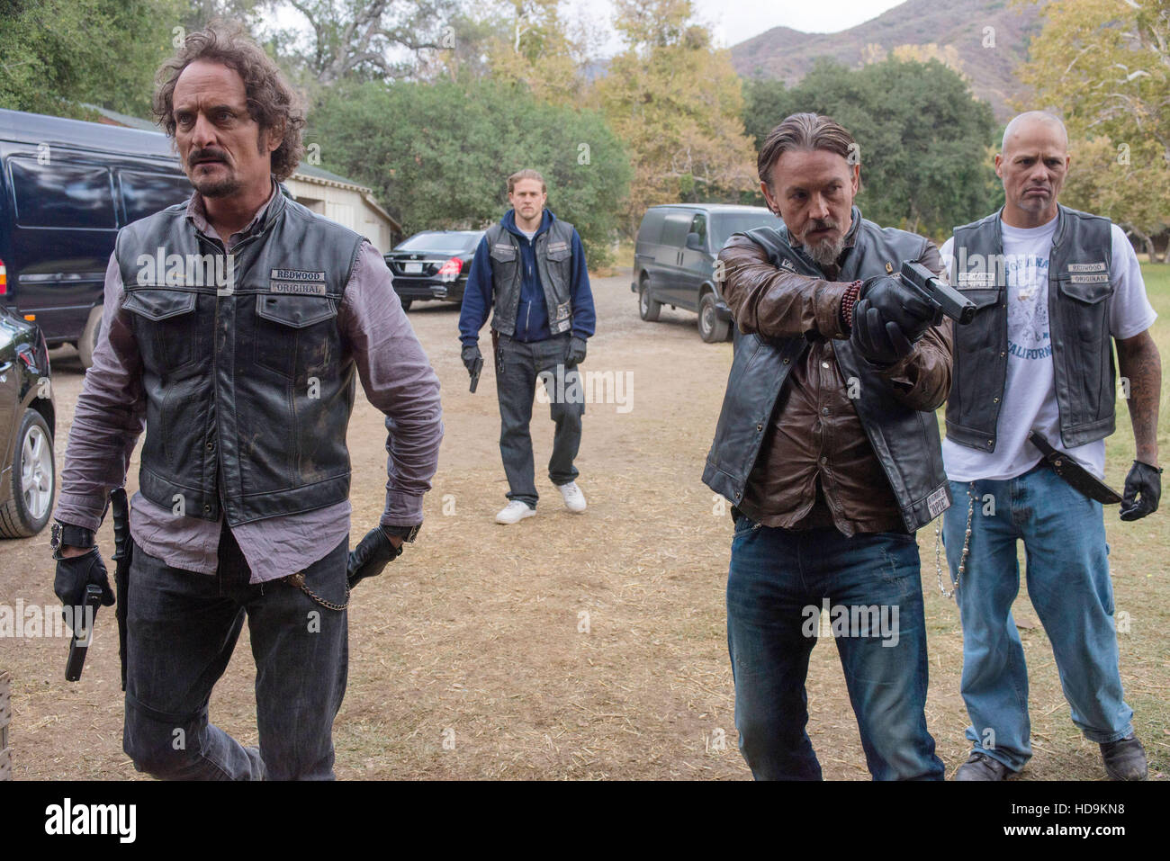 SONS OF ANARCHY, l-r: Kim Coates, Charlie Hunnam, Tommy Flanagan, David ...