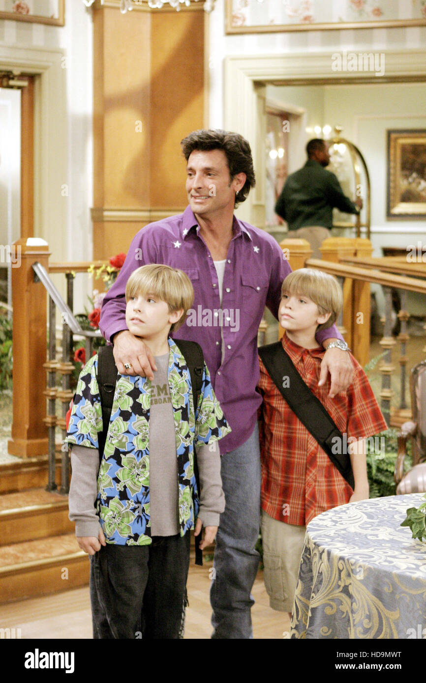 THE SUITE LIFE OF ZACK AND CODY, Dylan Sprouse, Robert Torti, Cole ...