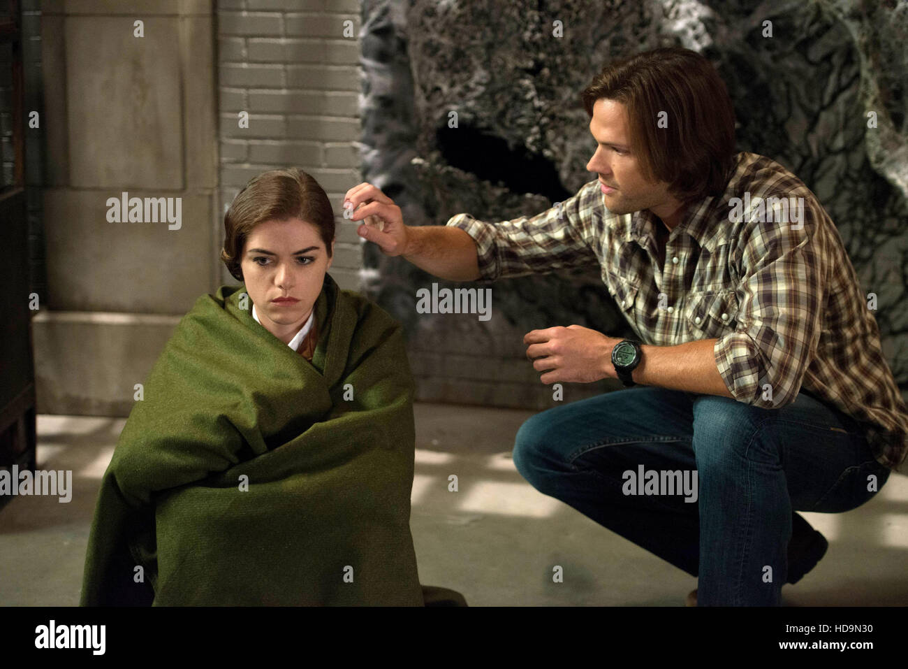 SUPERNATURAL, l-r: Tiio Horn, Jared Padalecki in 'Slumber Party ...