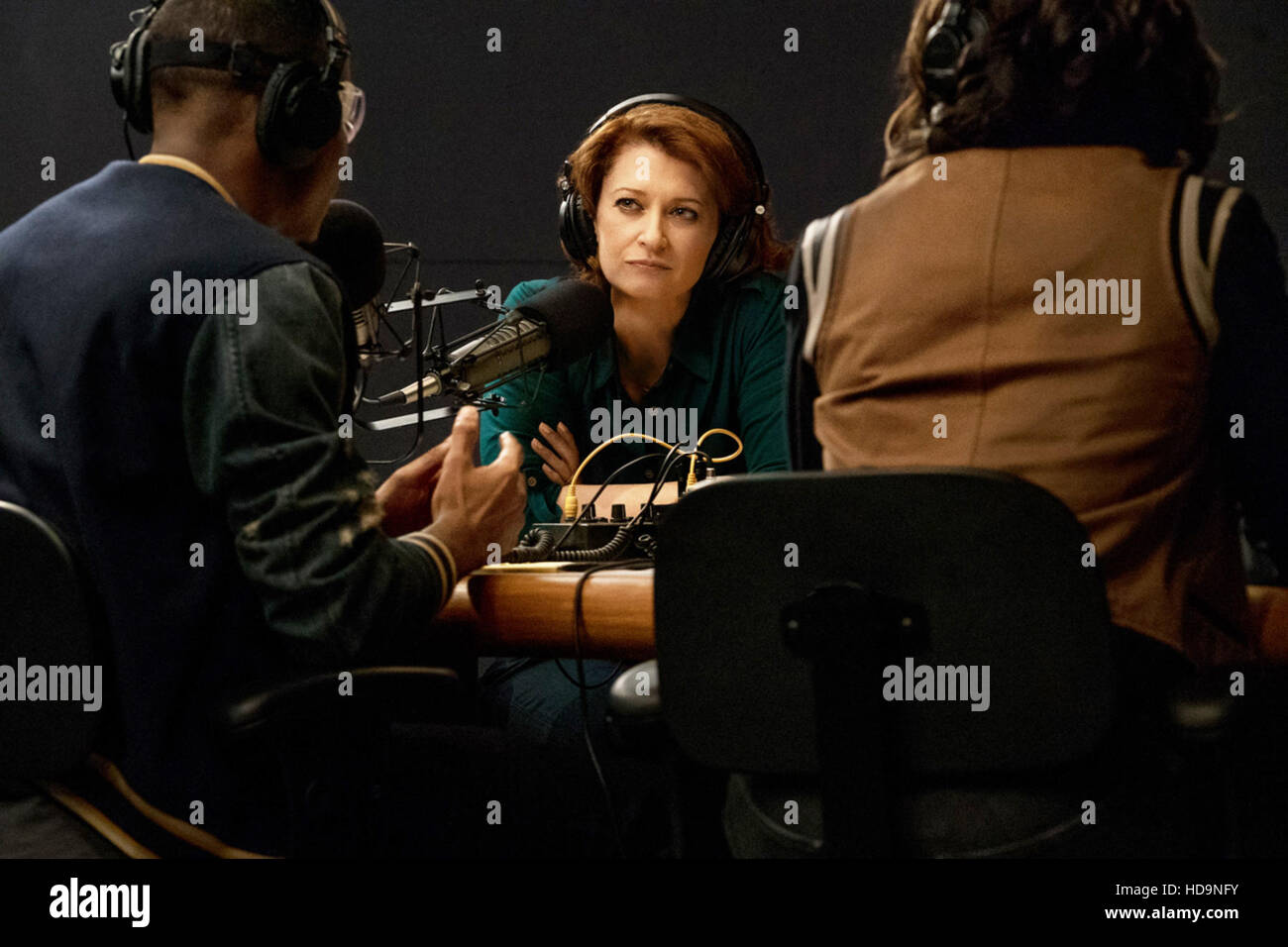 SURVIVOR'S REMORSE, (from left): Jessie Usher (back to camera), Kerry O ...