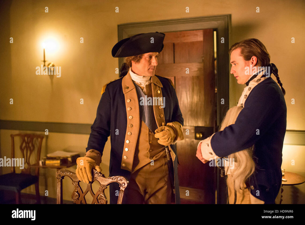 TURN, l-r: Ian Kahn (as George Washington), Seth Numrich in 'Mr ...
