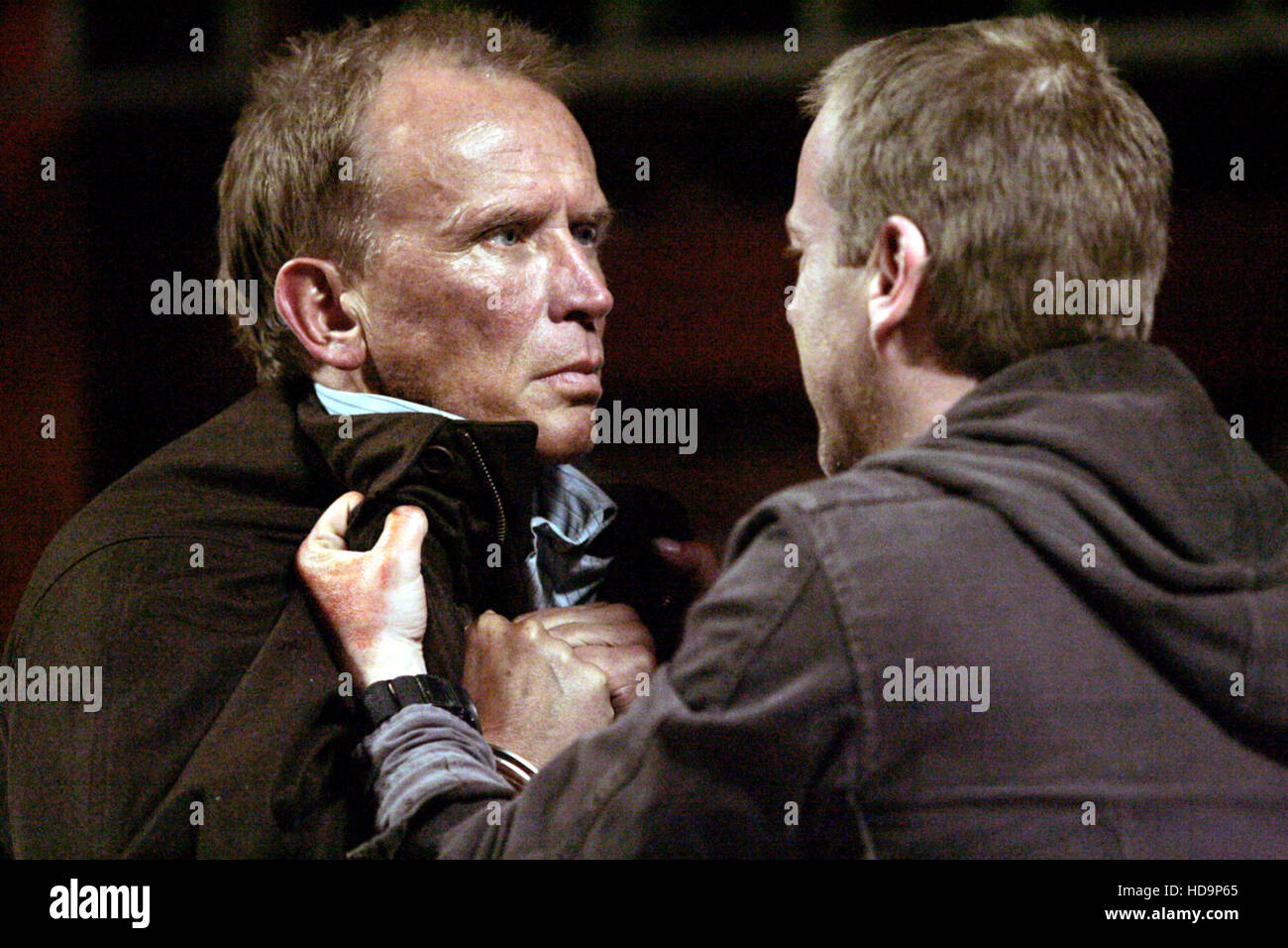 24, Peter Weller, Kiefer Sutherland, 'Day 5: 1:00am-2:00am', (Season 5 ...
