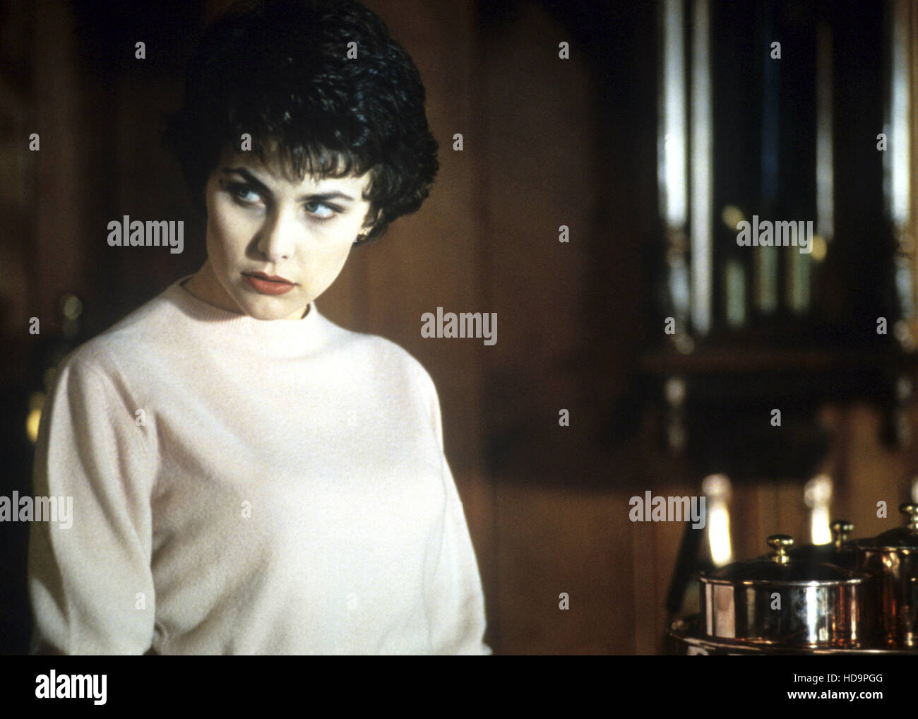 TWIN PEAKS, Sherilyn Fenn, 1990-91. © Spelling Entertainment / Courtesy ...