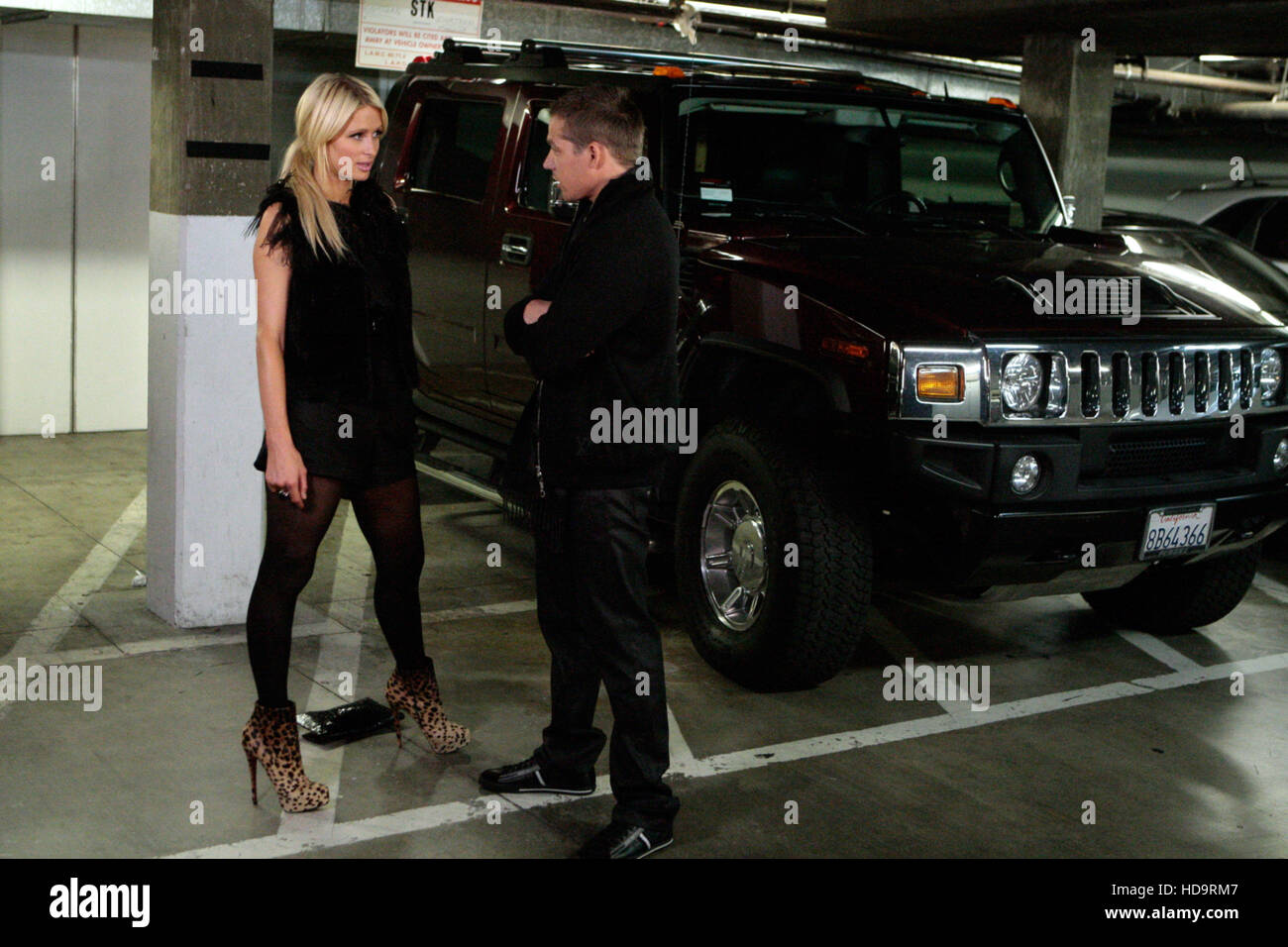 THE WORLD ACCORDING TO PARIS, (from left): Paris Hilton, Cy Waits ...