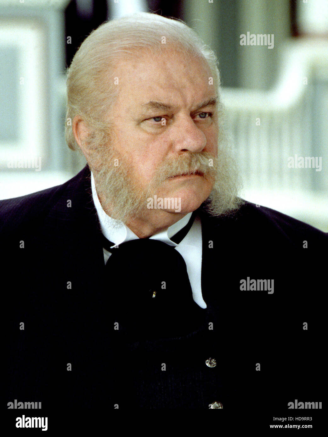 A WOMAN OF INDEPENDENT MEANS, Charles Durning, 1995, (c)ITC/courtesy ...