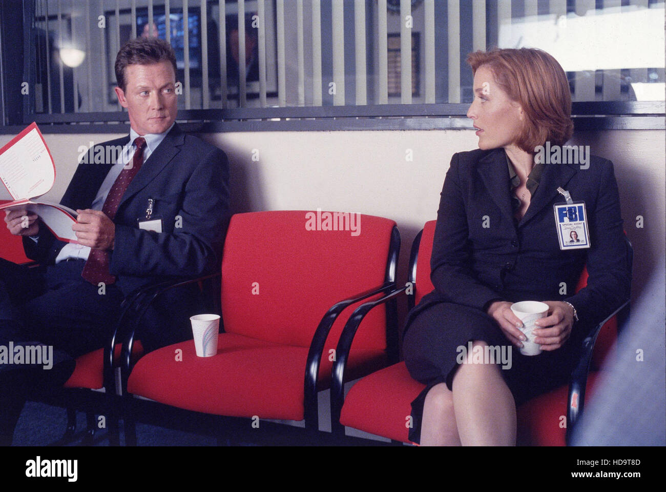THE X-FILES, TM & Copyright (c) 20th Century Fox Film Corp. All rights ...