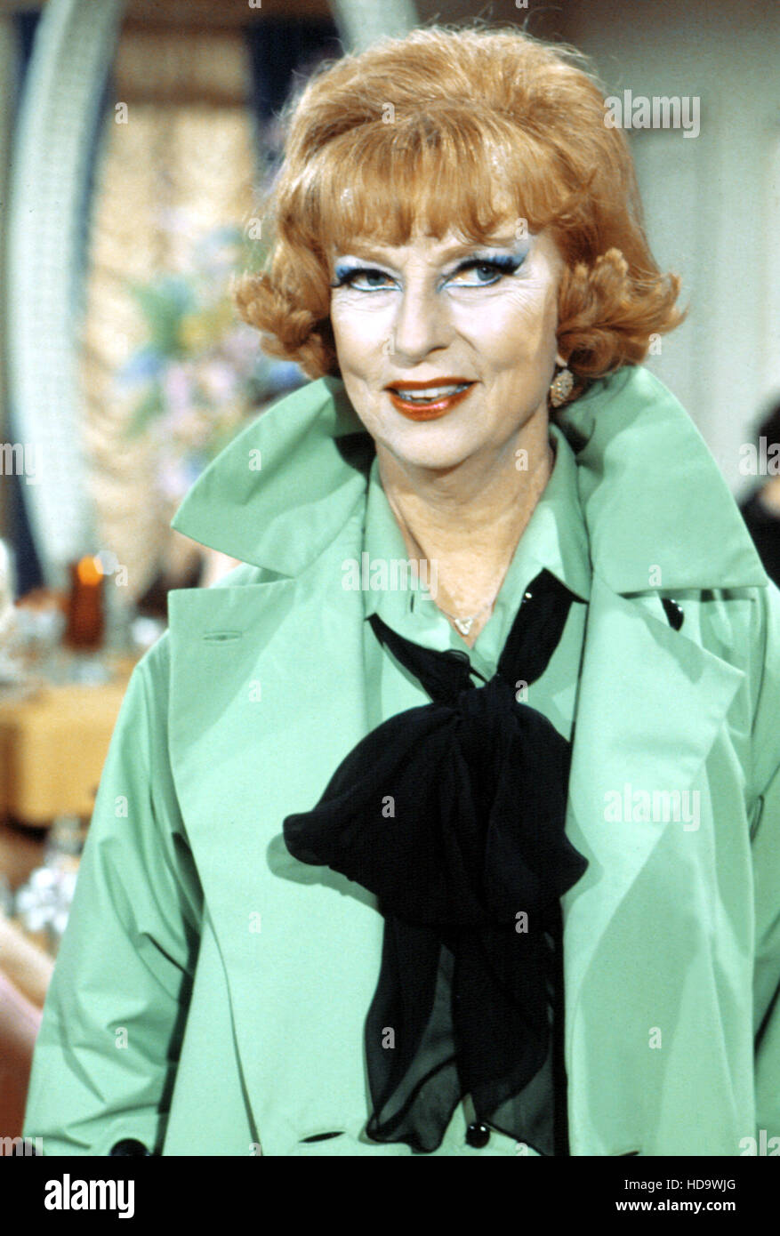 BEWITCHED, Agnes Moorehead, 1964-72 Stock Photo - Alamy