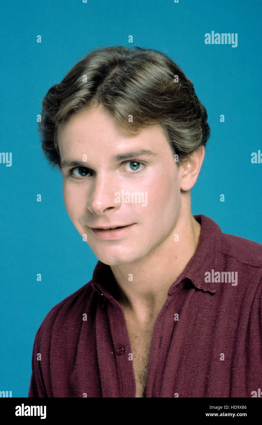 BOSOM BUDDIES, Peter Scolari, 1980-82 Stock Photo - Alamy