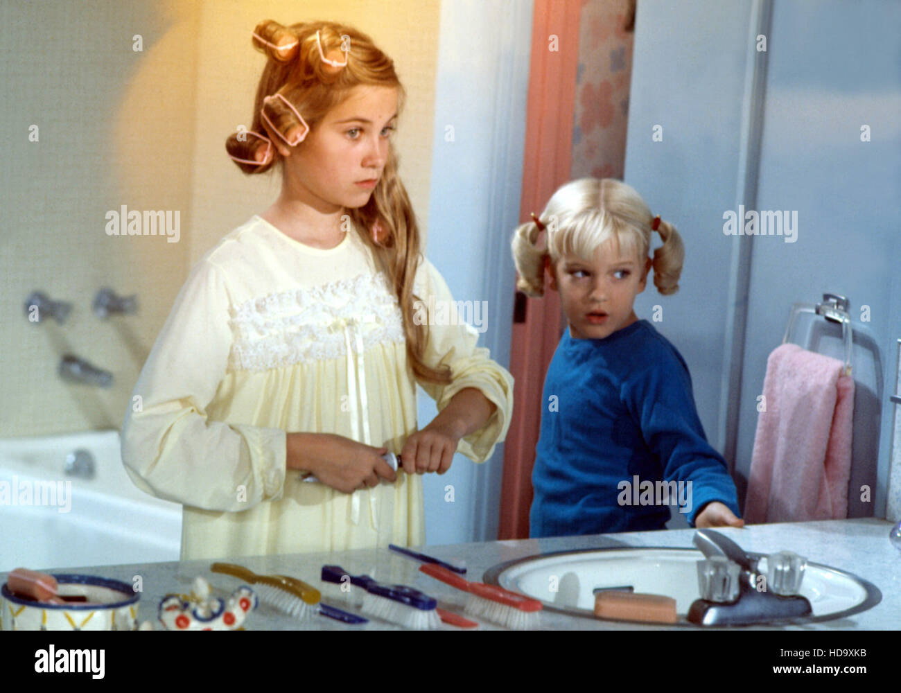 BRADY BUNCH, Maureen McCormick, Susan Olsen, (1st Season), 1969-74 ...