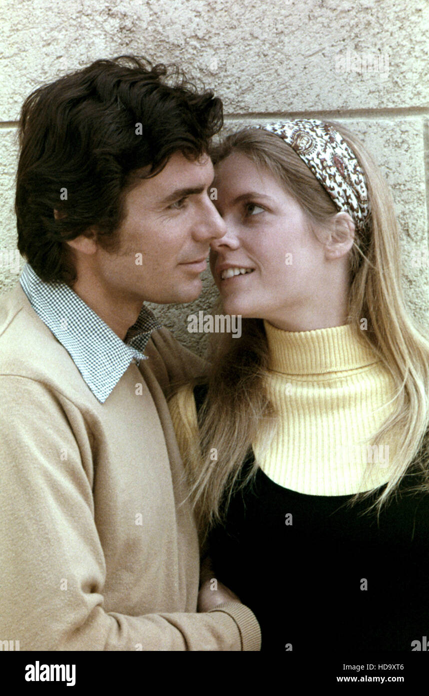 BRIDGET LOVES BERNIE, from left: David Birney, Meredith Baxter, 1972-73 ...