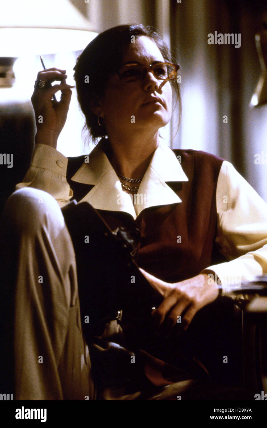 BROKEN TRUST, Elizabeth McGovern, 1995. © TNT / Courtesy: Everett ...