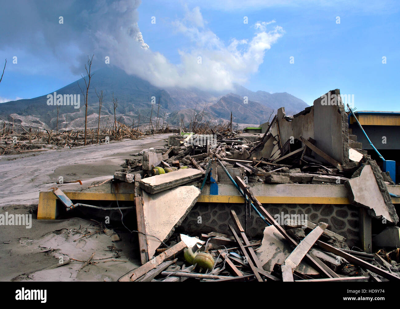 The 2010 eruptions of Mount Merapi began in late October 2010 when ...