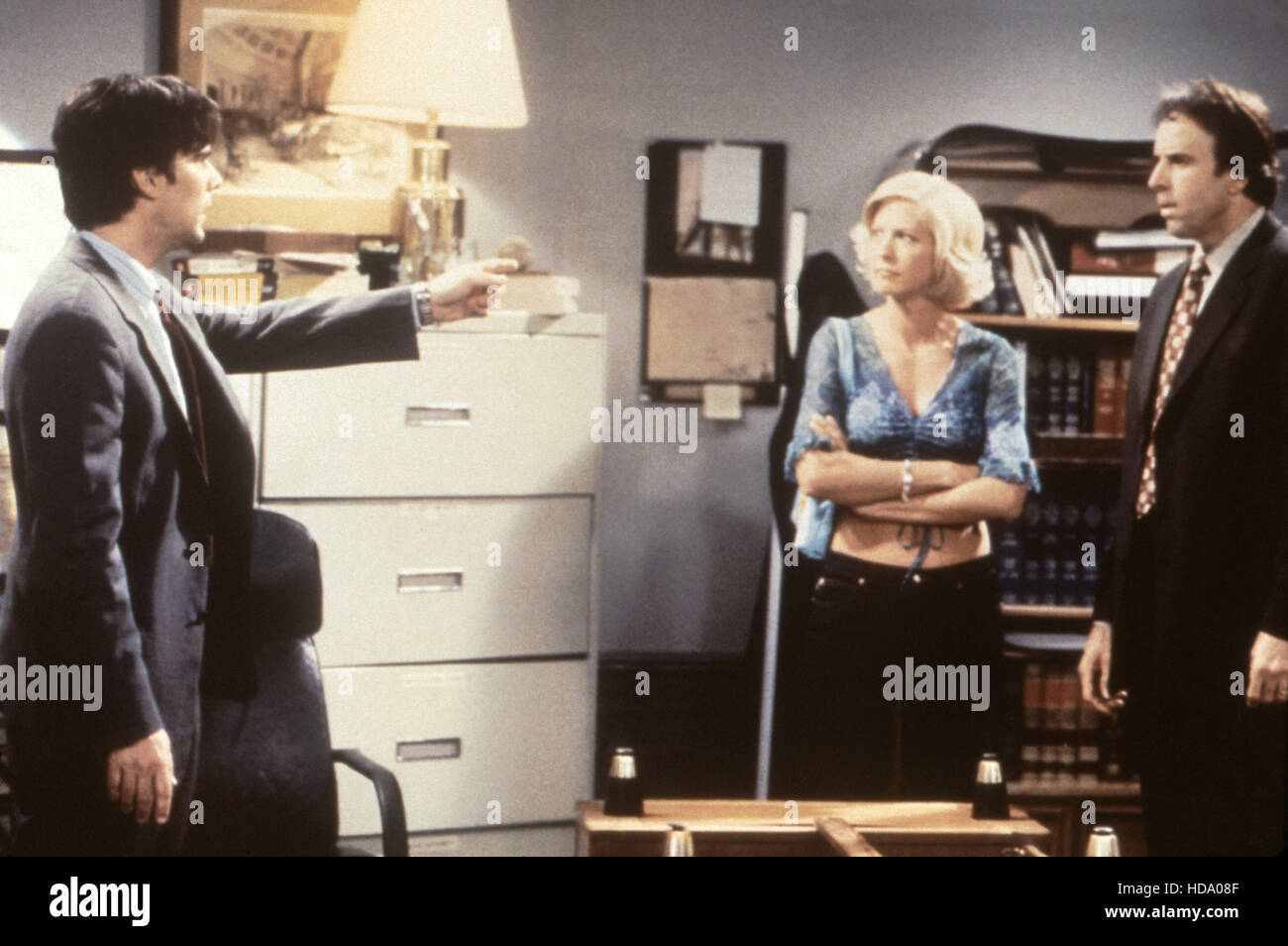 DHARMA & GREG, (from left): Thomas Gibson, Jenna Elfman, Kevin Nealon ...