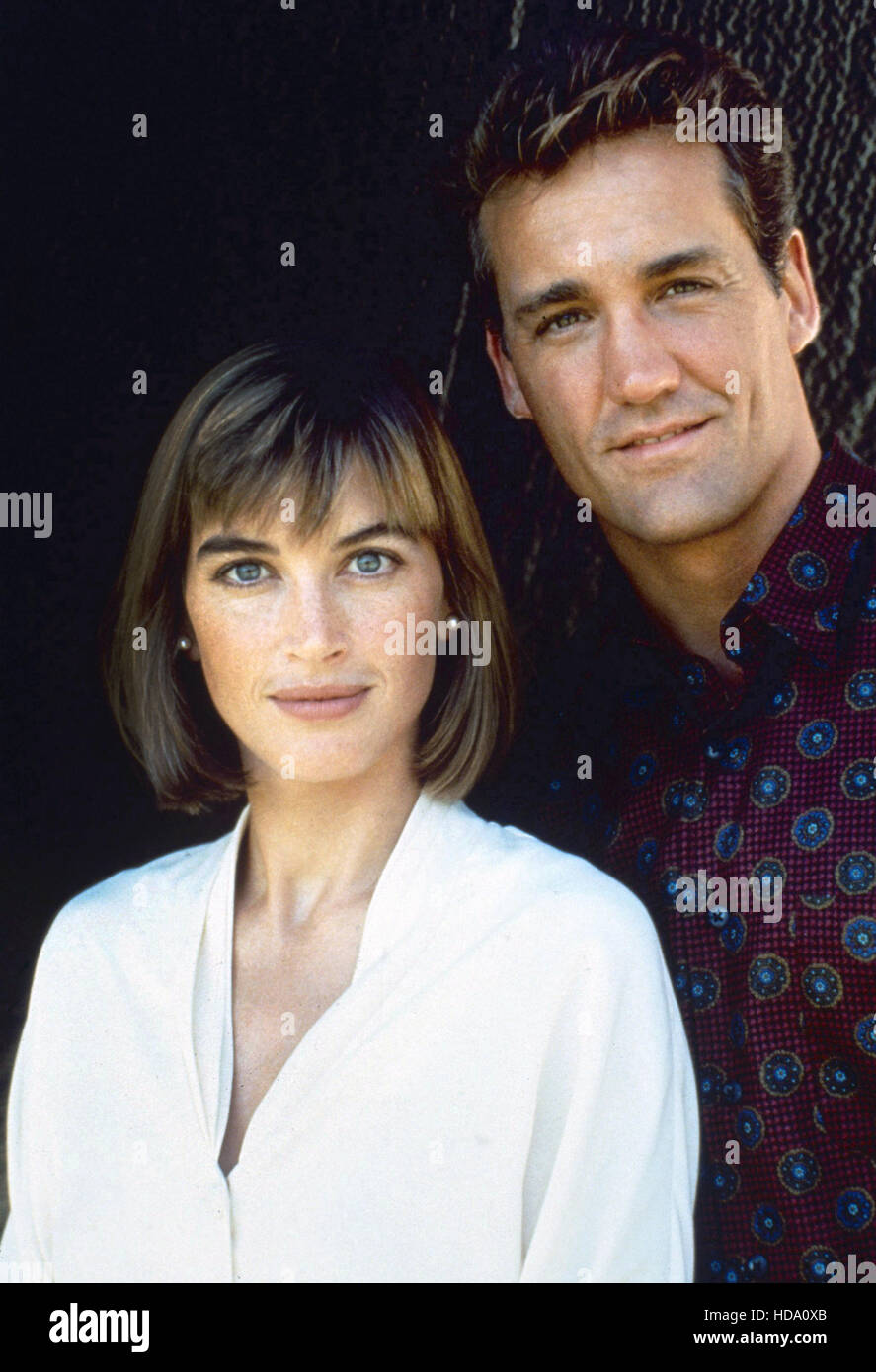 THE FLASH, from left: Amanda Pays, John Wesley Shipp, 1990-1991, © CBS ...
