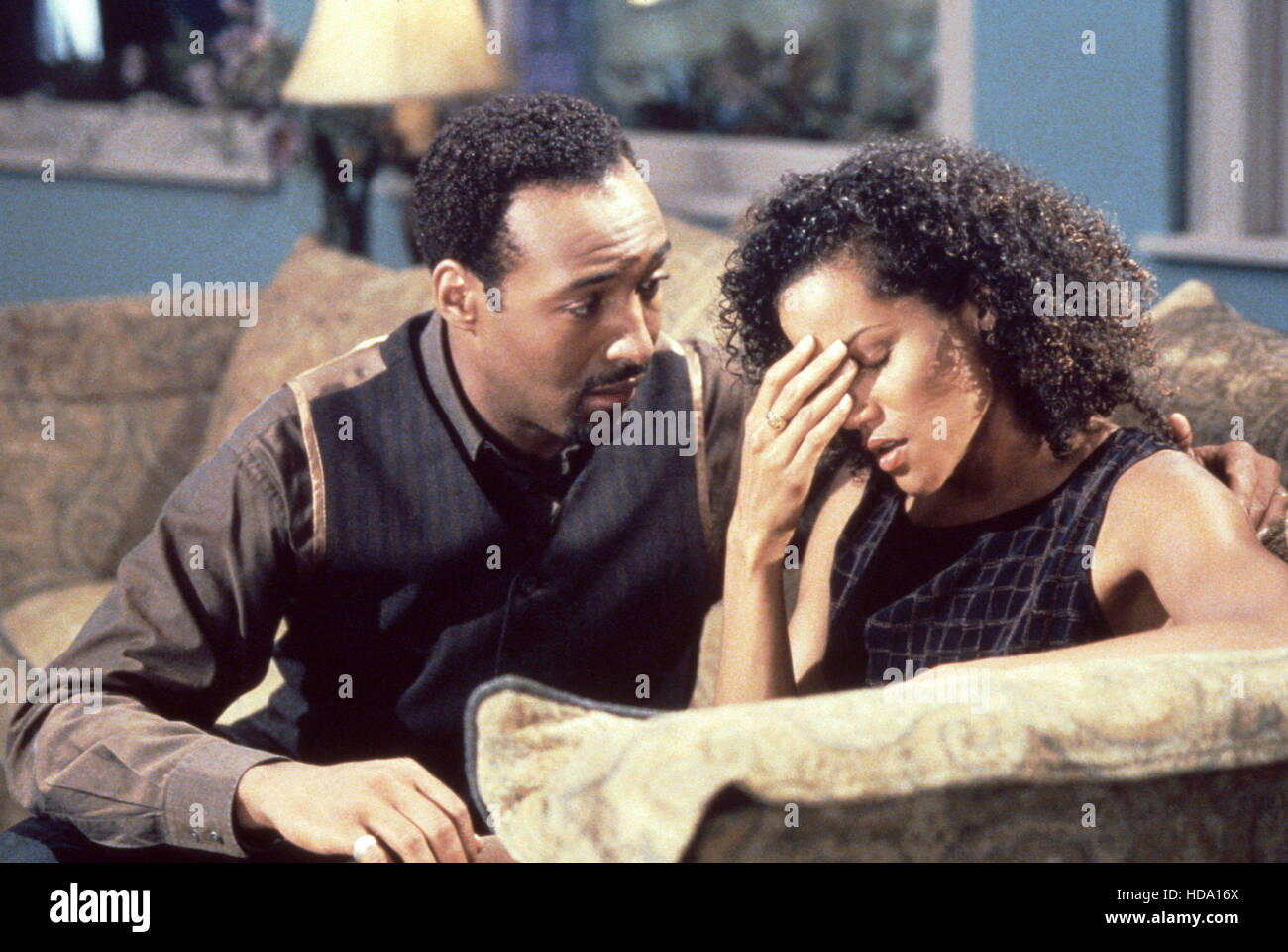 413 HOPE ST., (from left): Jesse L. Martin, Dawn Stern, 'Fatherhood ...