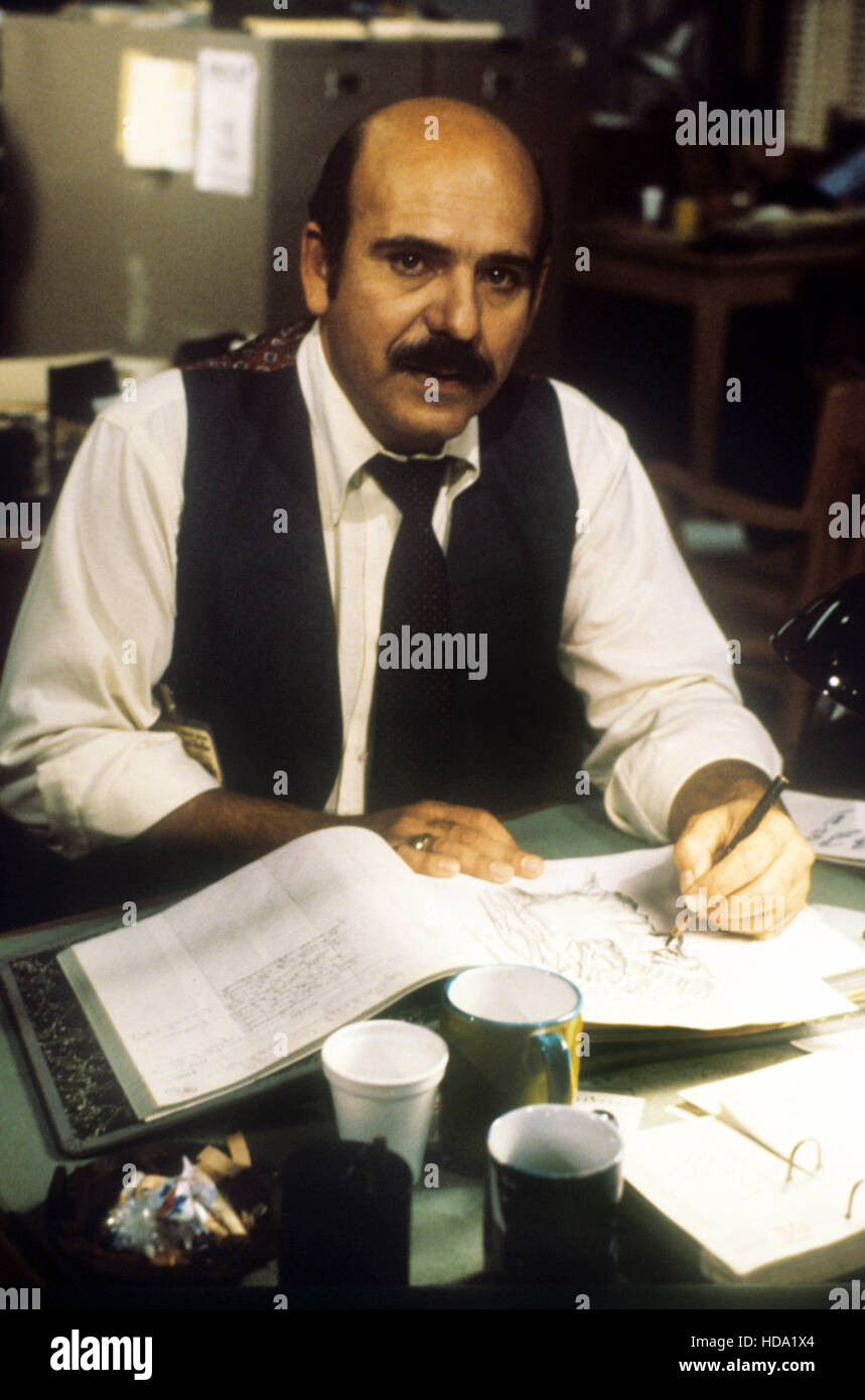 HILL STREET BLUES, Rene Enriquez, 1981-87. © NBC / Courtesy: Everett ...