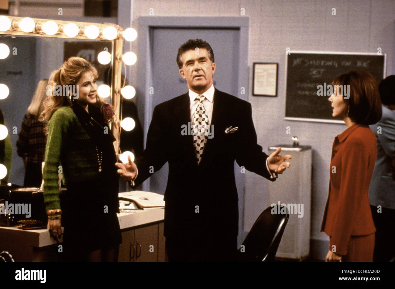 HOPE & GLORIA, (from left): Jessica Lundy, Alan Thicke, Cynthia ...