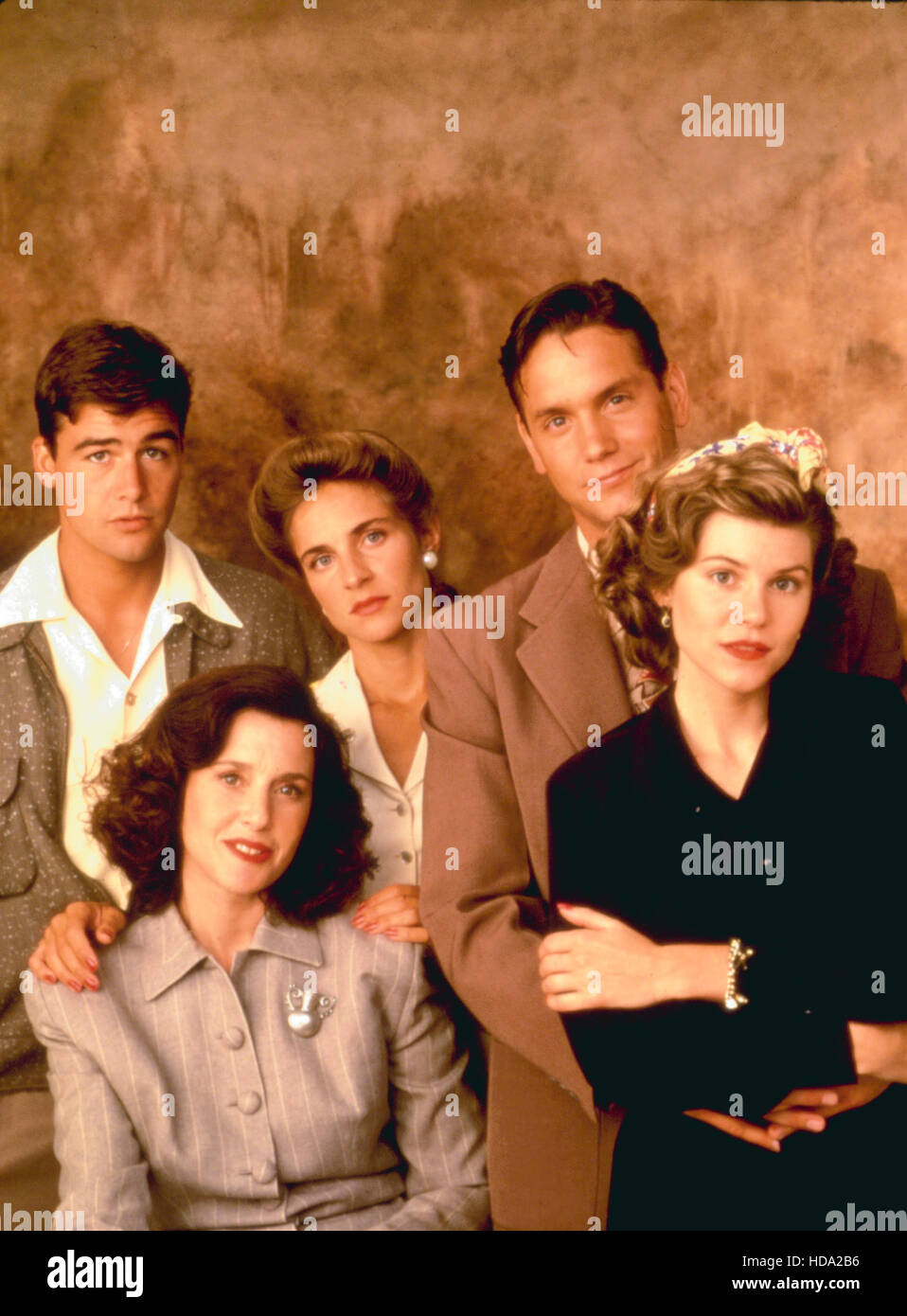 HOMEFRONT, Kyle Chandler, Wendy Phillips, Jessica Steen, David Newsom ...