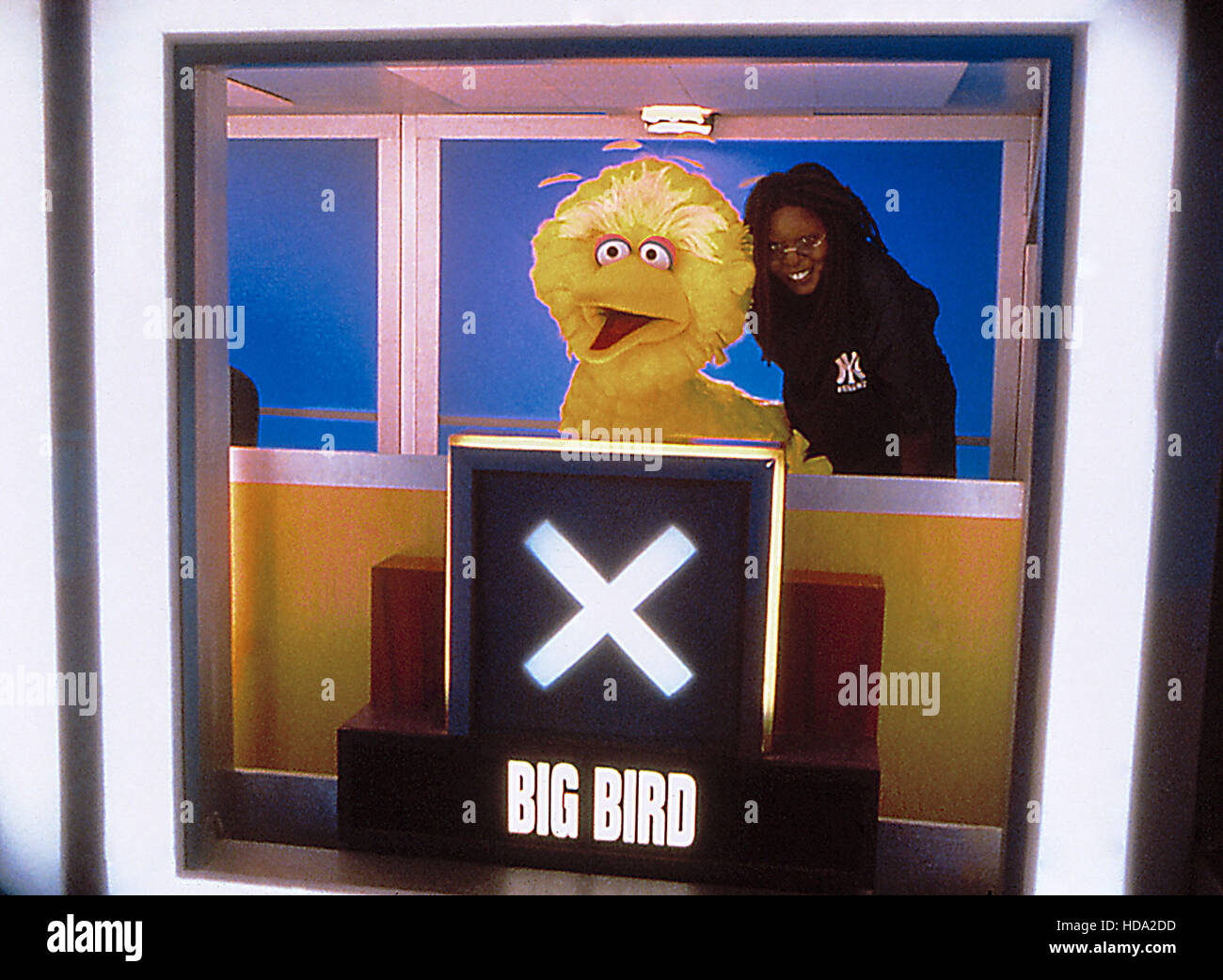 THE HOLLYWOOD SQUARES, Big Bird, Whoopi Goldberg, (1999), 1998-2004 ...