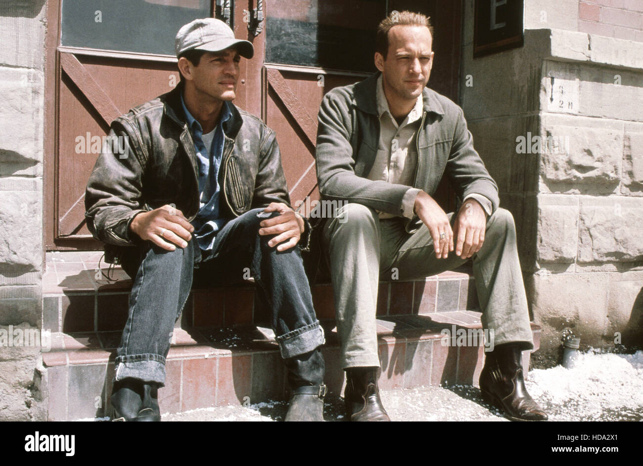 IN COLD BLOOD, (from left): Eric Roberts, Anthony Edwards, 1996 ...