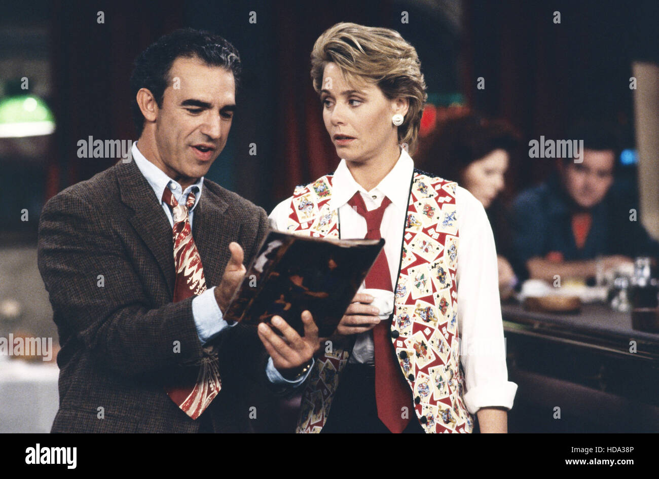 LOVE & WAR, from left: Jay Thomas, Susan Dey, 1992-1995, Ph: Jan ...