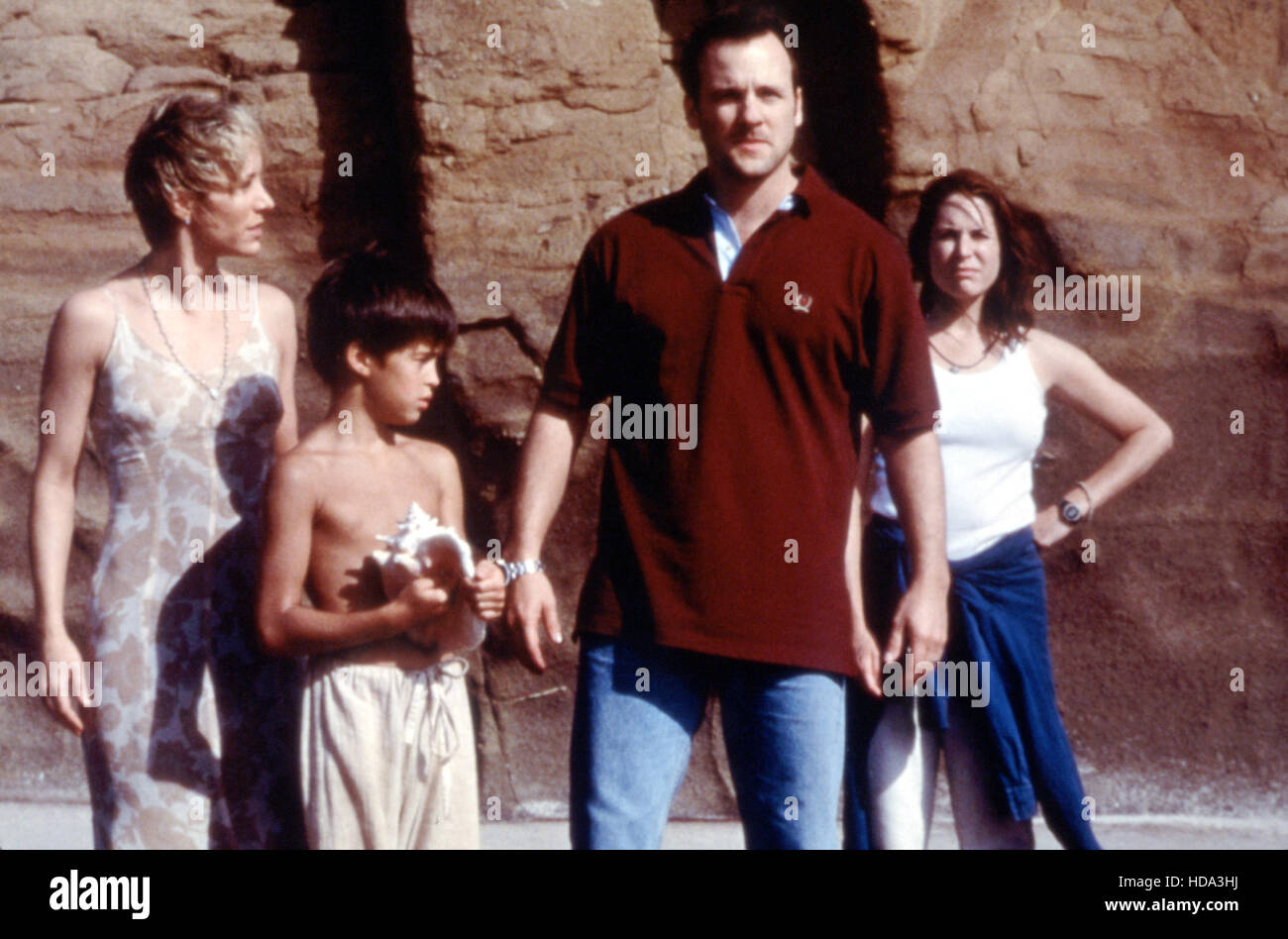 LOST IN THE BERMUDA TRIANGLE, Charlotte d'Amboise, Graham Beckel, Tom ...