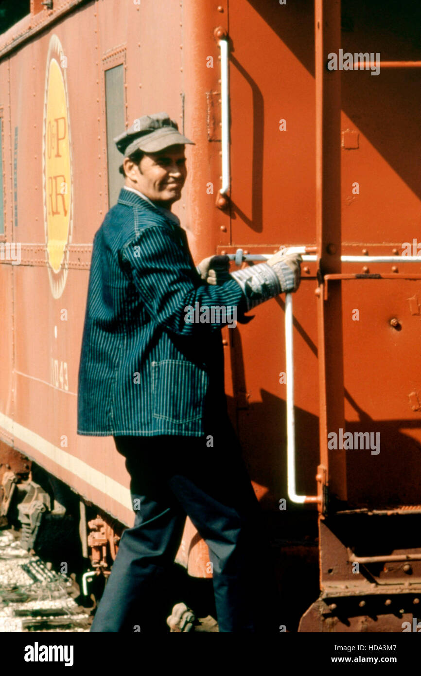 THE LONG SUMMER OF GEORGE ADAMS, James Garner, 1982. © Warner Bros ...