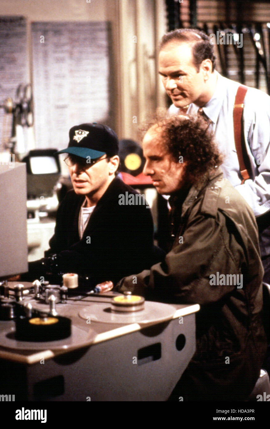 MAD ABOUT YOU, Paul Reiser, Steven Wright, Larry Miller, 1992-1999 ...