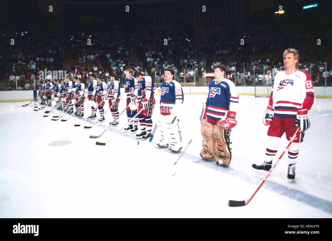MACGYVER, U.S. Olympic Hockey Team, Richard Dean Anderson (right), 1985 ...