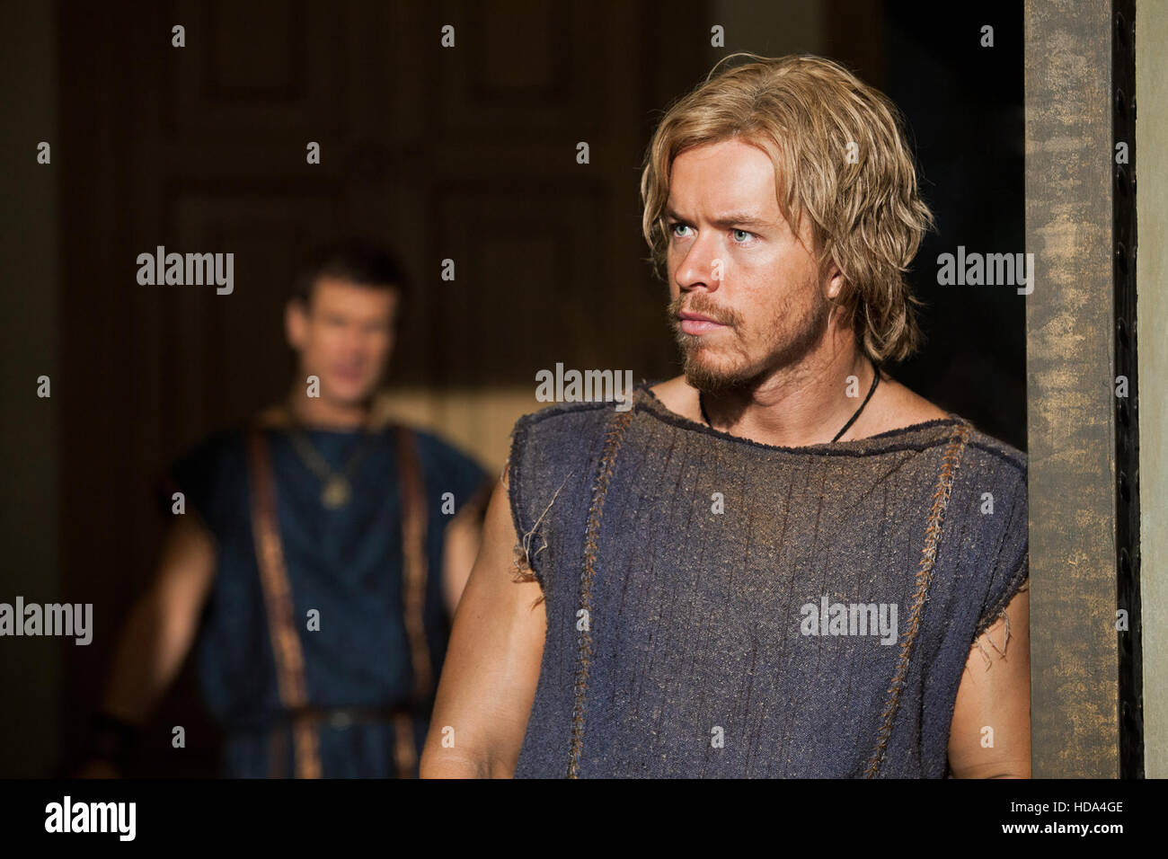 SPARTACUS: WAR OF THE DAMNED, Todd Lasance (as Julius Caesar) in ...