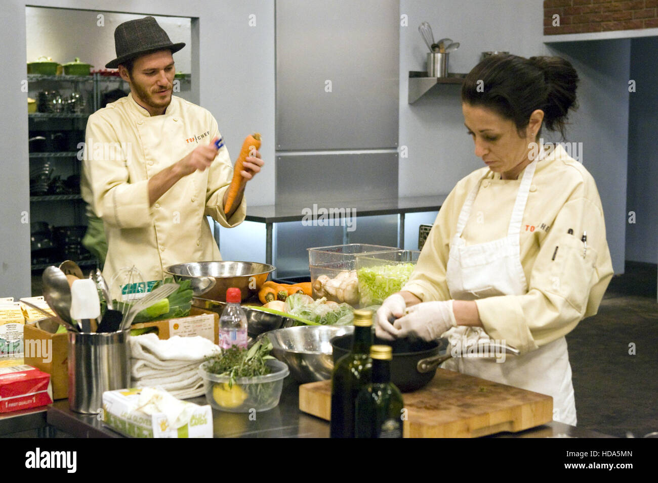 TOP CHEF, Spike Mendelsohn, Nikki Cascone, 'Improv', (Season 4, episode ...